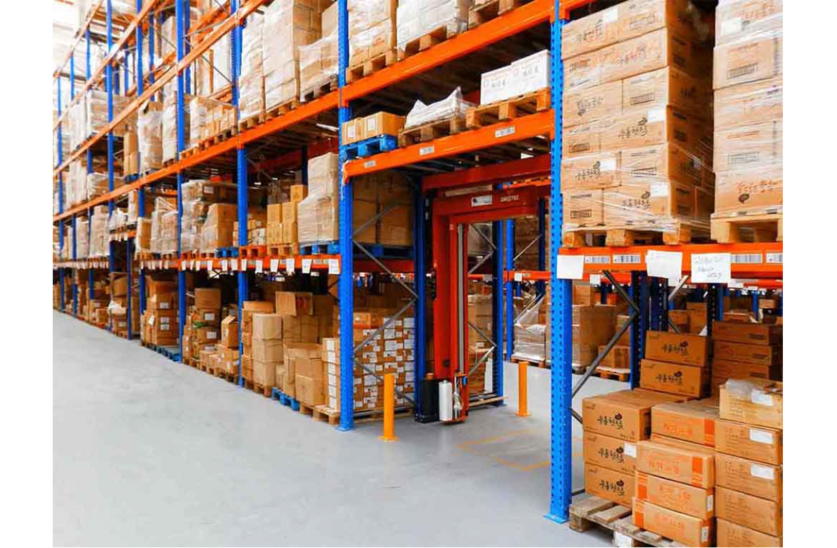 Selective Pallet Racking | Storage Solutions In Dubai- UAE