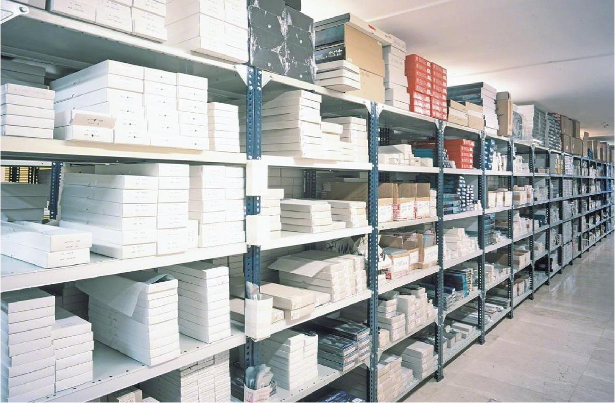 Slotted Angle Shelving Services in Dubai UAE- Creative Display